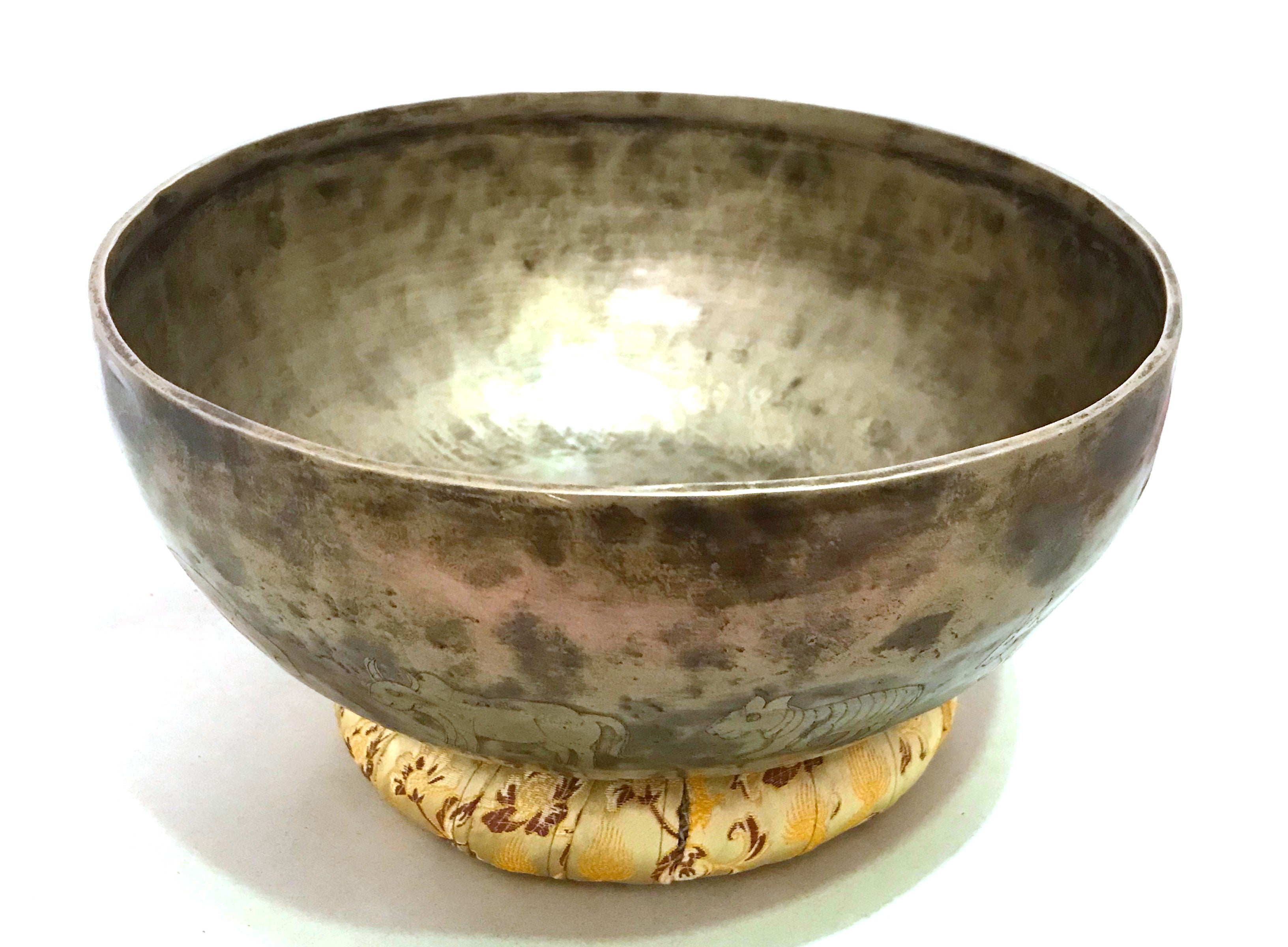 Antique Tibetan Singing Bowl – Tsering Tibetan Antiques and Handicrafts